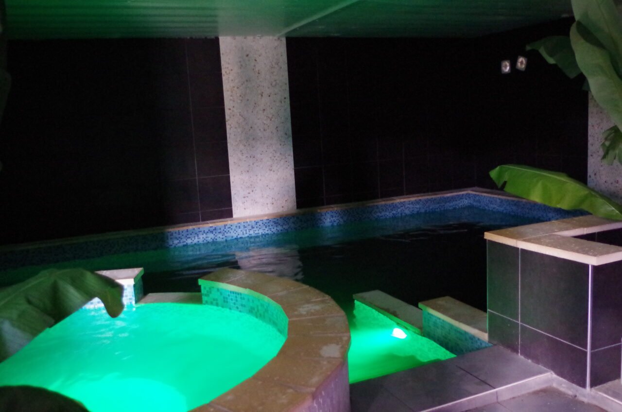 Le Paradis Club (37) - Le Club et ses 5 Espaces Plaisirs